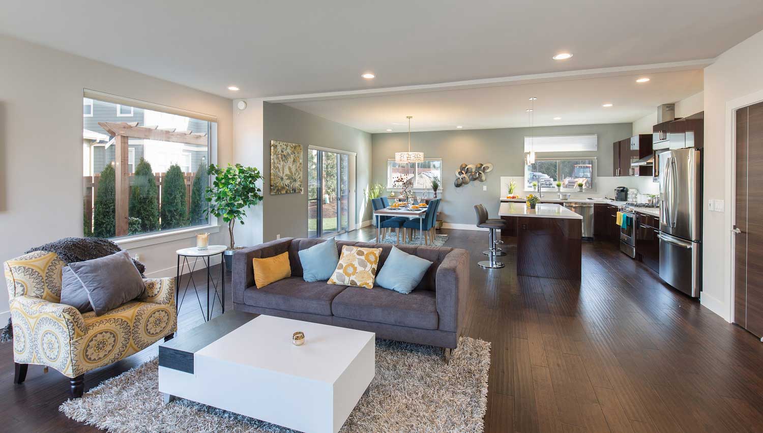 Sun Ridge Model Living Slide Show – Ichijo